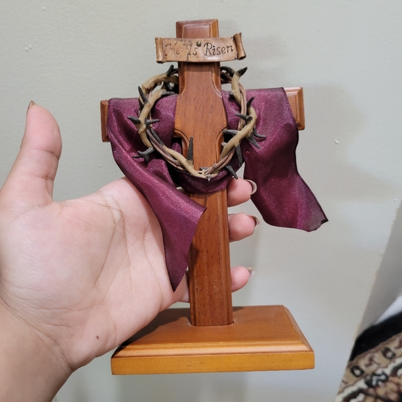 Other | Roman Crown Of Thorns Standing Desk Cross | Poshmark